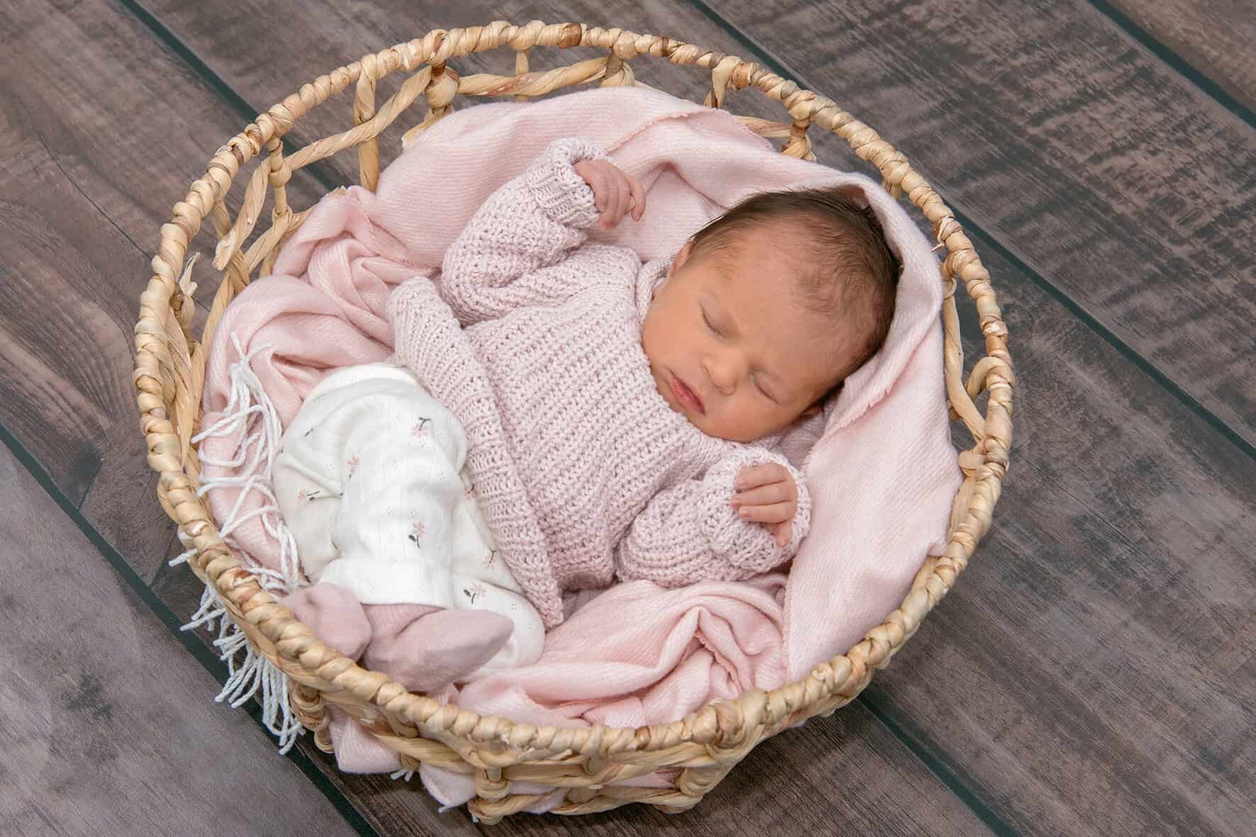 Davina Rose - Neugeborene in der Babygalerie Spital Thun
